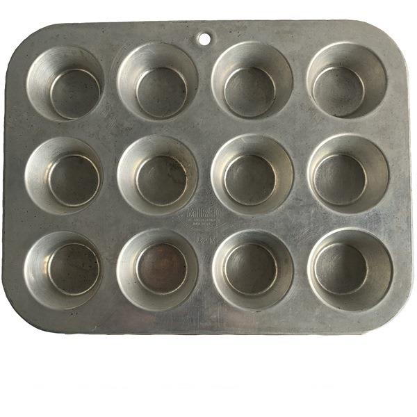 Muffin Tin (12 Count Mini)